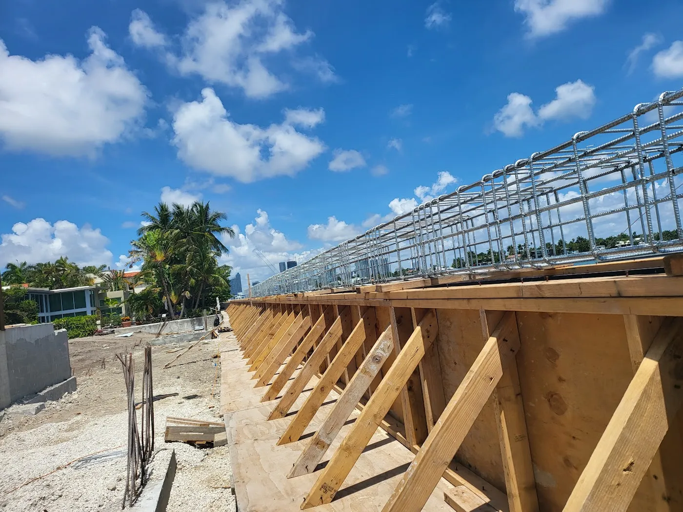 Repairing vs Replacing Seawalls & Bulkhead– Making the Right Choice